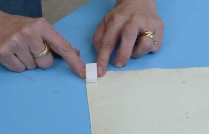 Framing: Mount the work on the backing board | Canson